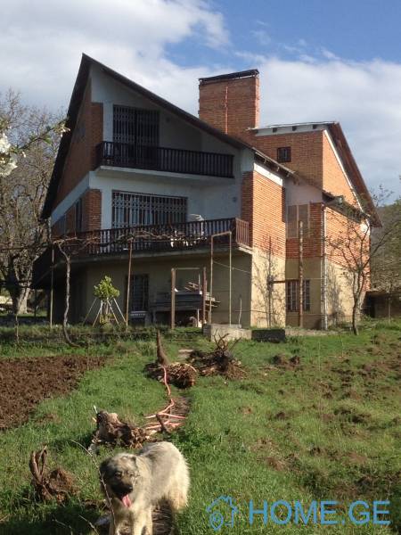 იყიდება სახლი,