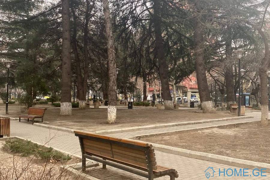 იყიდება ბინა ახალი აშენებული შავი კარკასი დიღმის მასივი