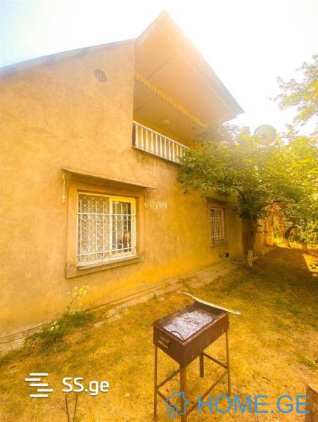 იყიდება სახლი, ახატანი